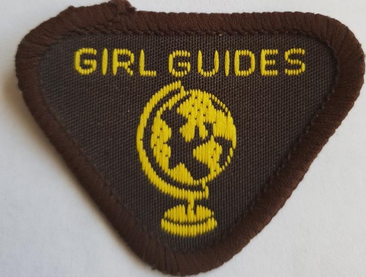 Brownie – Brownie Friendship – Leslie's Guiding Badge History