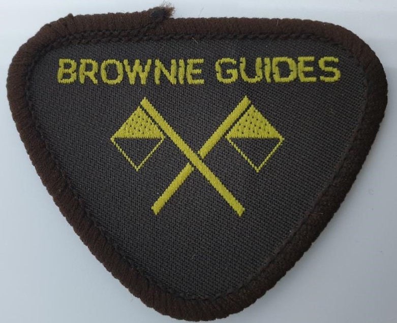Brownie – Signaller – Leslie's Guiding Badge History