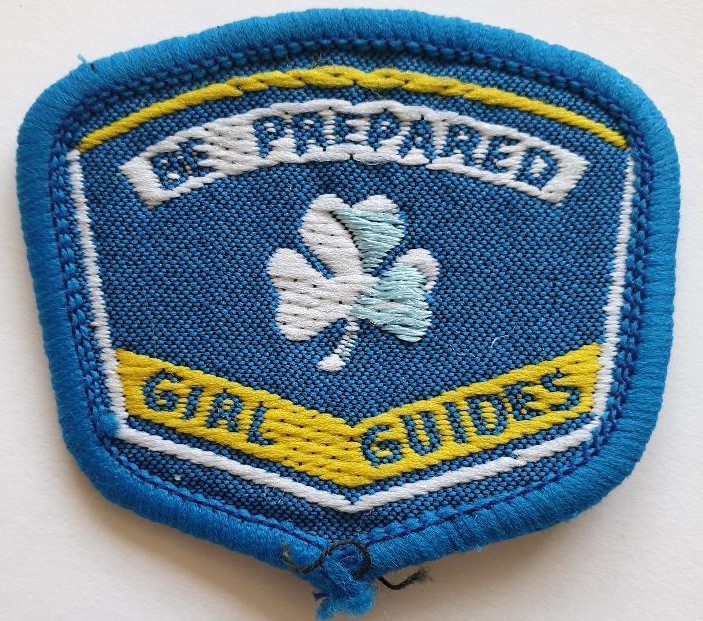 Award – Guide Service Emblem – Leslie's Guiding Badge History